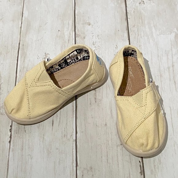 Toms | Shoes | Toms Kids Classic Cream Neutral Slip Ons | Poshmark
